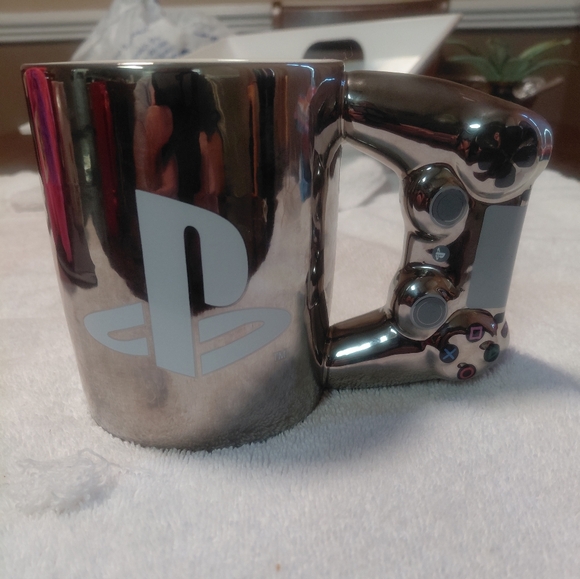 Sony | Kitchen | Sony Silver Gaming Mug With Controller Handle | Poshmark